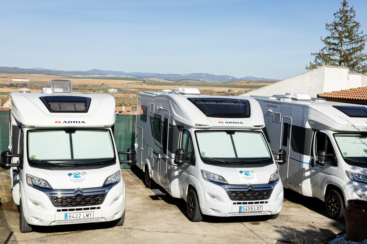 Autocaravanas Miranda, del jardín de casa a una nave de 330 metros ...