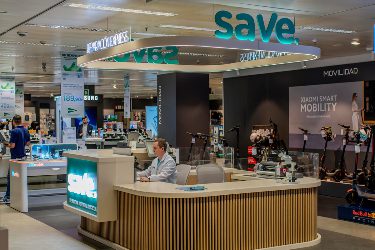 Save Store aterriza en Pamplona con un punto de venta en El Corte Inglés